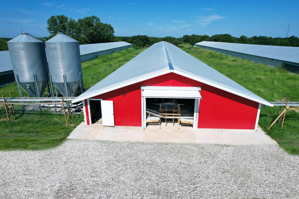 6 Retrofitted Commercial Layer Houses In Syracuse MO