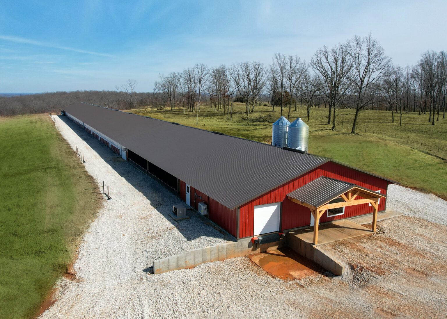 Pastured Commercial Chicken House In Mountain Grove Missouri